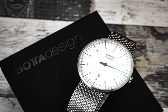 Einzeigeruhren-Pionier: Botta Design UNO im Test | CHRONONAUTIX Uhren-Blog