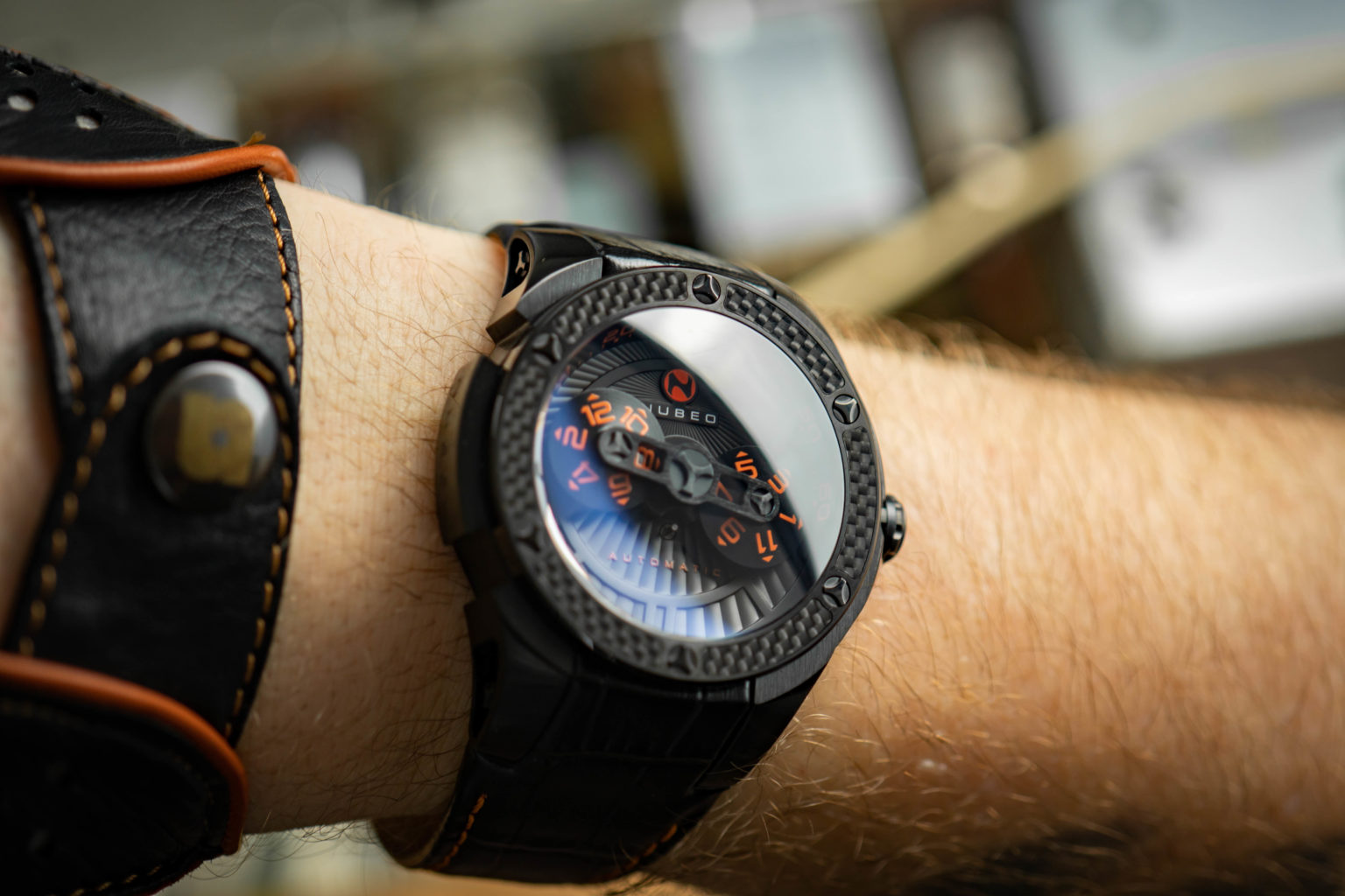 Nubeo Uhren: Abgespactes Satelliten-Design im Test | CHRONONAUTIX Uhren ...