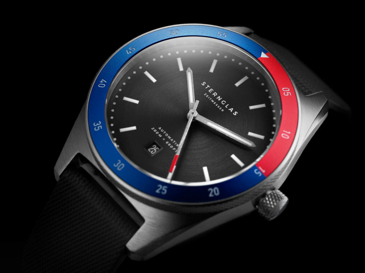 Sternglas Marus: Dressiger Design-Diver im Test | CHRONONAUTIX Uhren-Blog