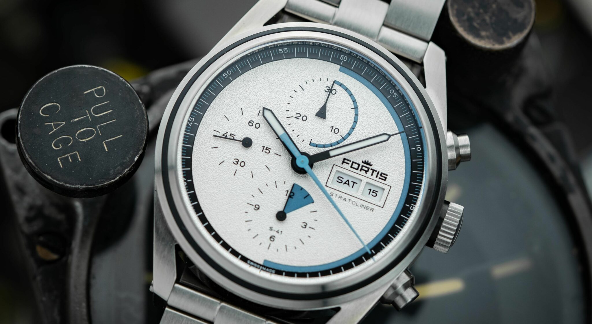 DAMASKO Uhren: Unter dem Radar - DAMASKO DA35 im Test | CHRONONAUTIX ...